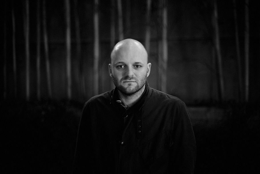 Andy Stott file une bonne claque au Boys Latin de Panda Bear | Goûte ...